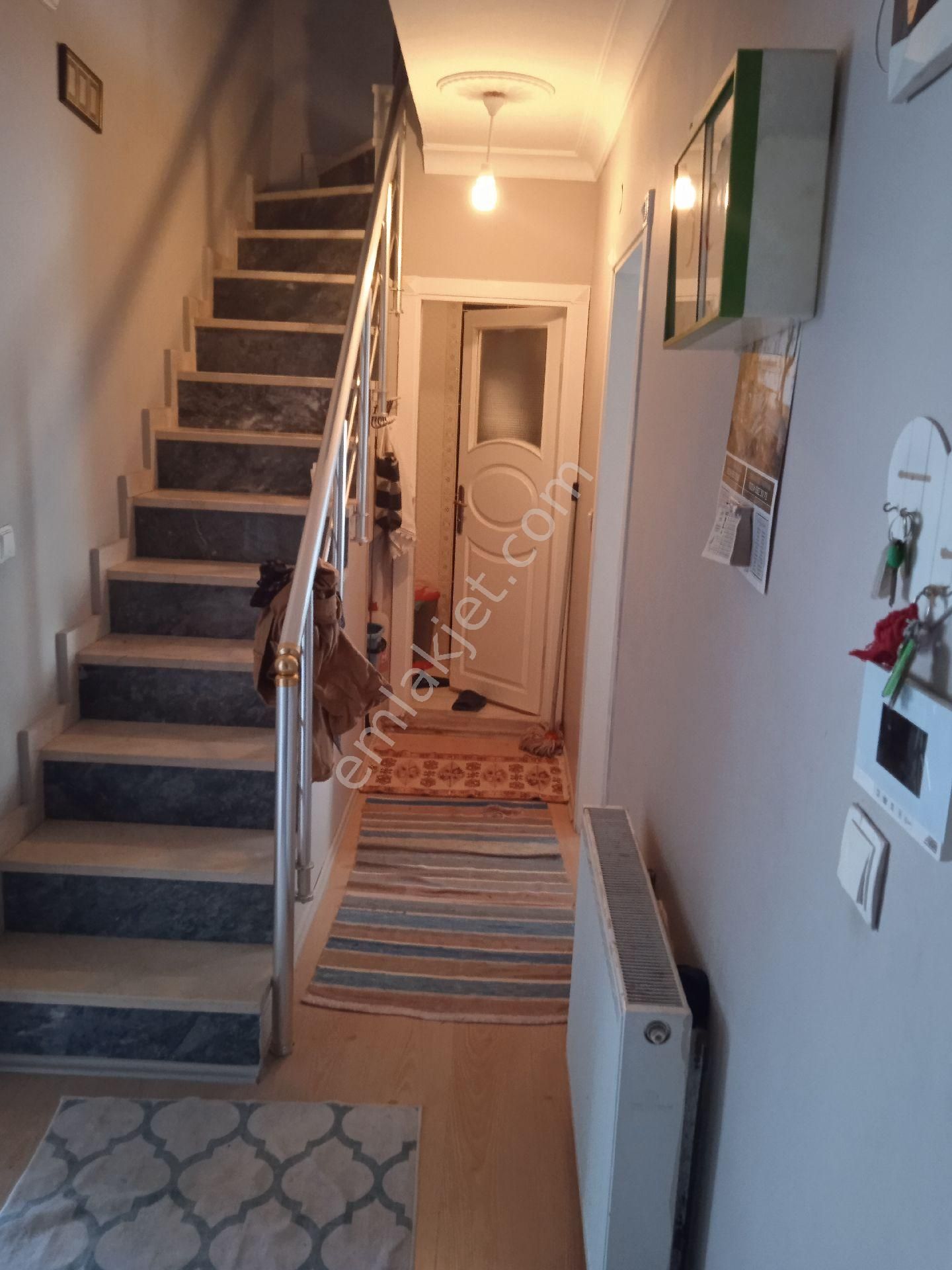 Emlakçıdan Bursa Gemlik Balıkpazarı Mahallesi 2+1 Satılık Daire 980.000 ...