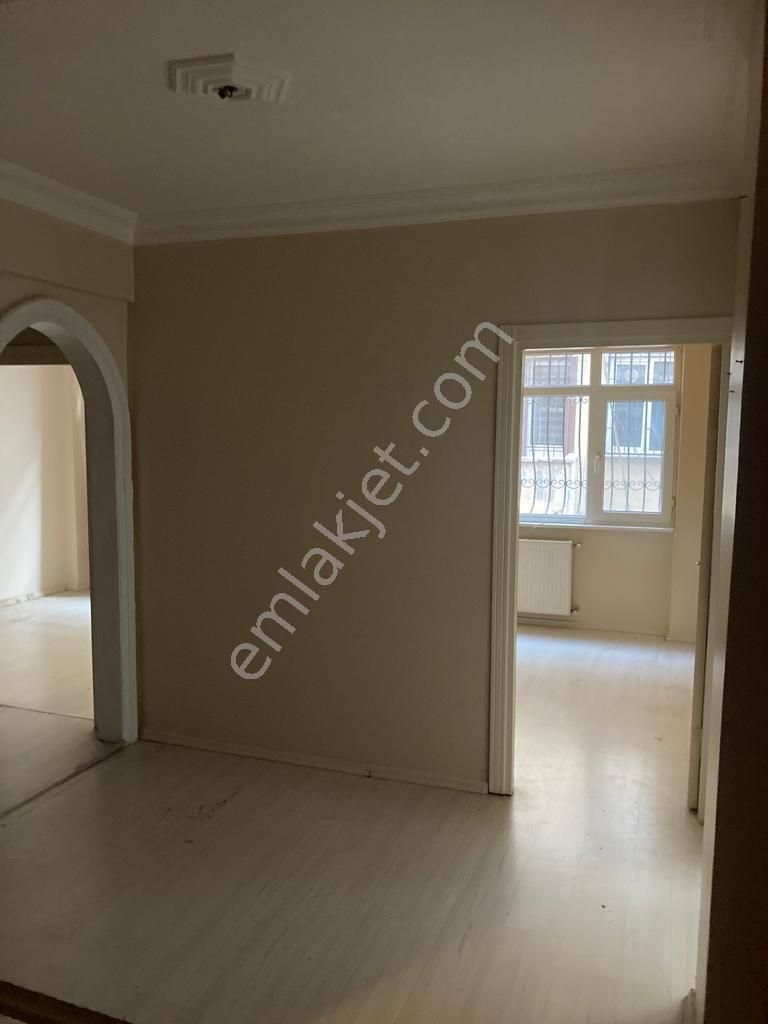 Emlakçıdan İstanbul Büyükçekmece Dizdariye Mahallesi 2+1 Kiralık Daire ...