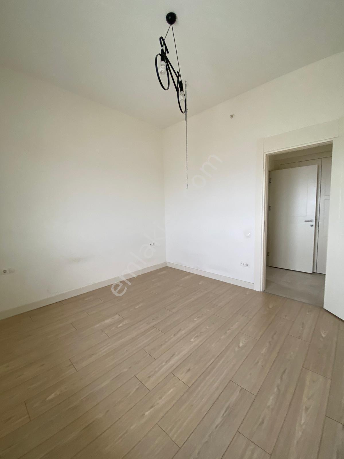 Emlakçıdan Denizli Merkezefendi Kayalar Mahallesi 1+1 Oda Kiralık Daire ...
