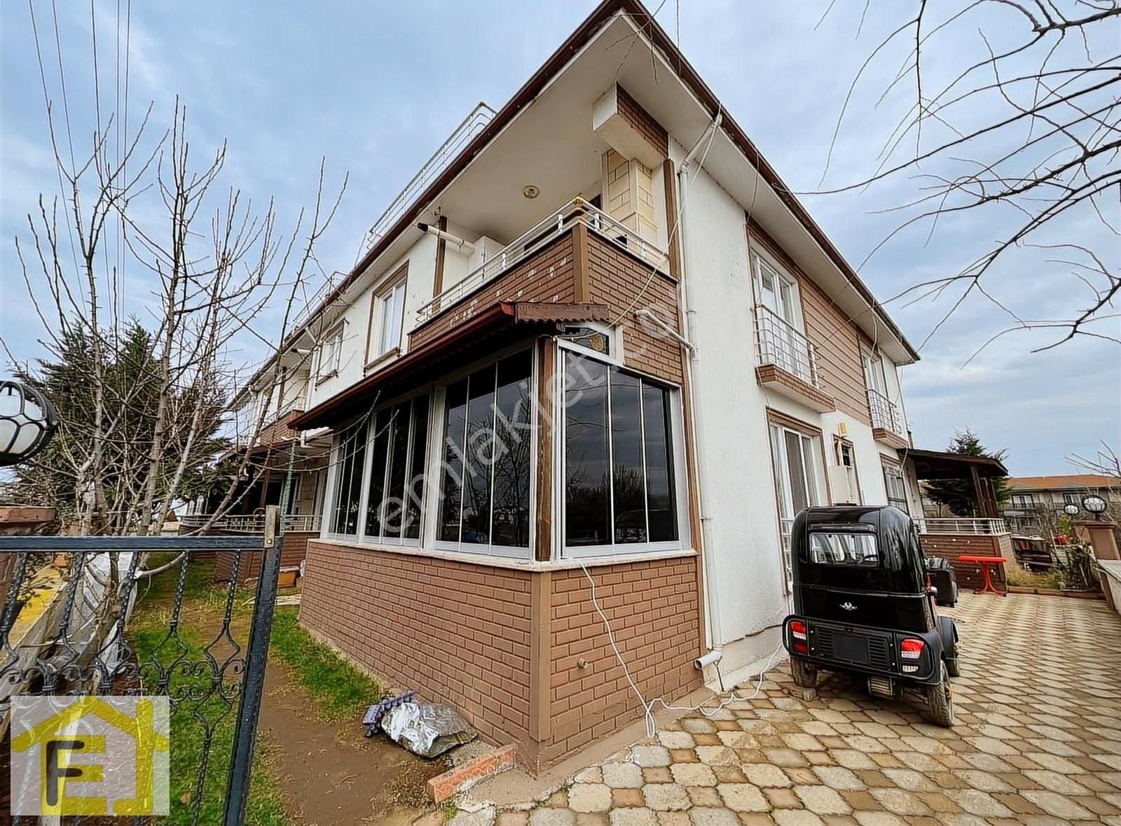 Emlakçıdan Sakarya Kocaali Alandere Mahallesi 3+1 Oda Satılık Villa ...