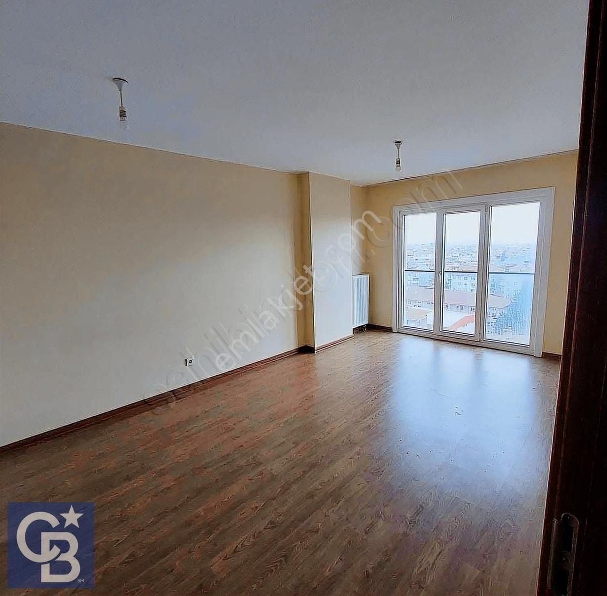 Emlakçıdan İstanbul Zeytinburnu Sümer Mahallesi 2+1 Oda Kiralık Daire ...