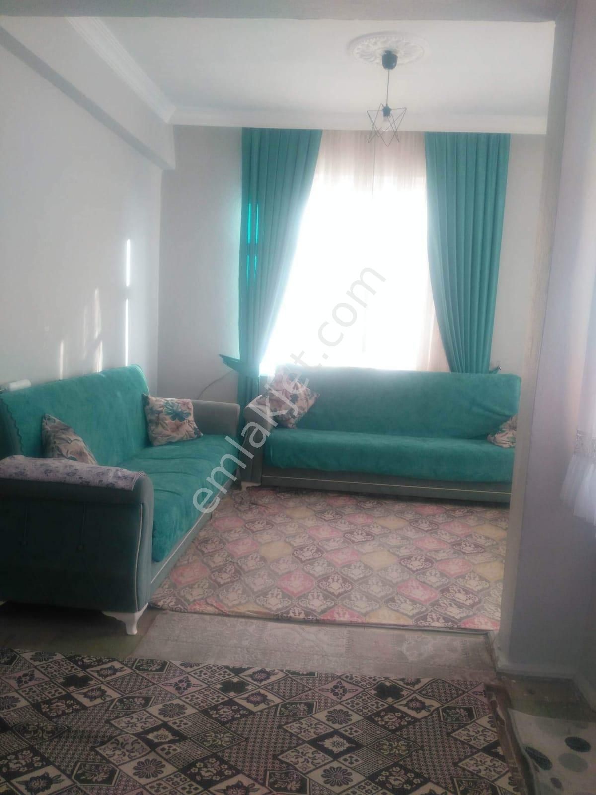 Emlakçıdan Karaman Karaman Merkez Nefise Sultan Mahallesi 2+1 Oda ...