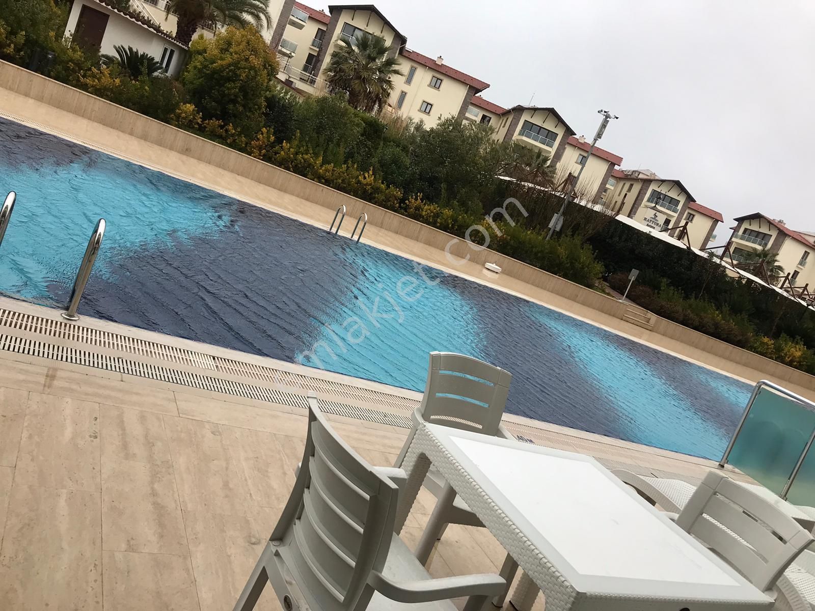 Emlakçıdan Balıkesir Edremit Güre Mahallesi 3+1 Oda Satılık Devremülk ...