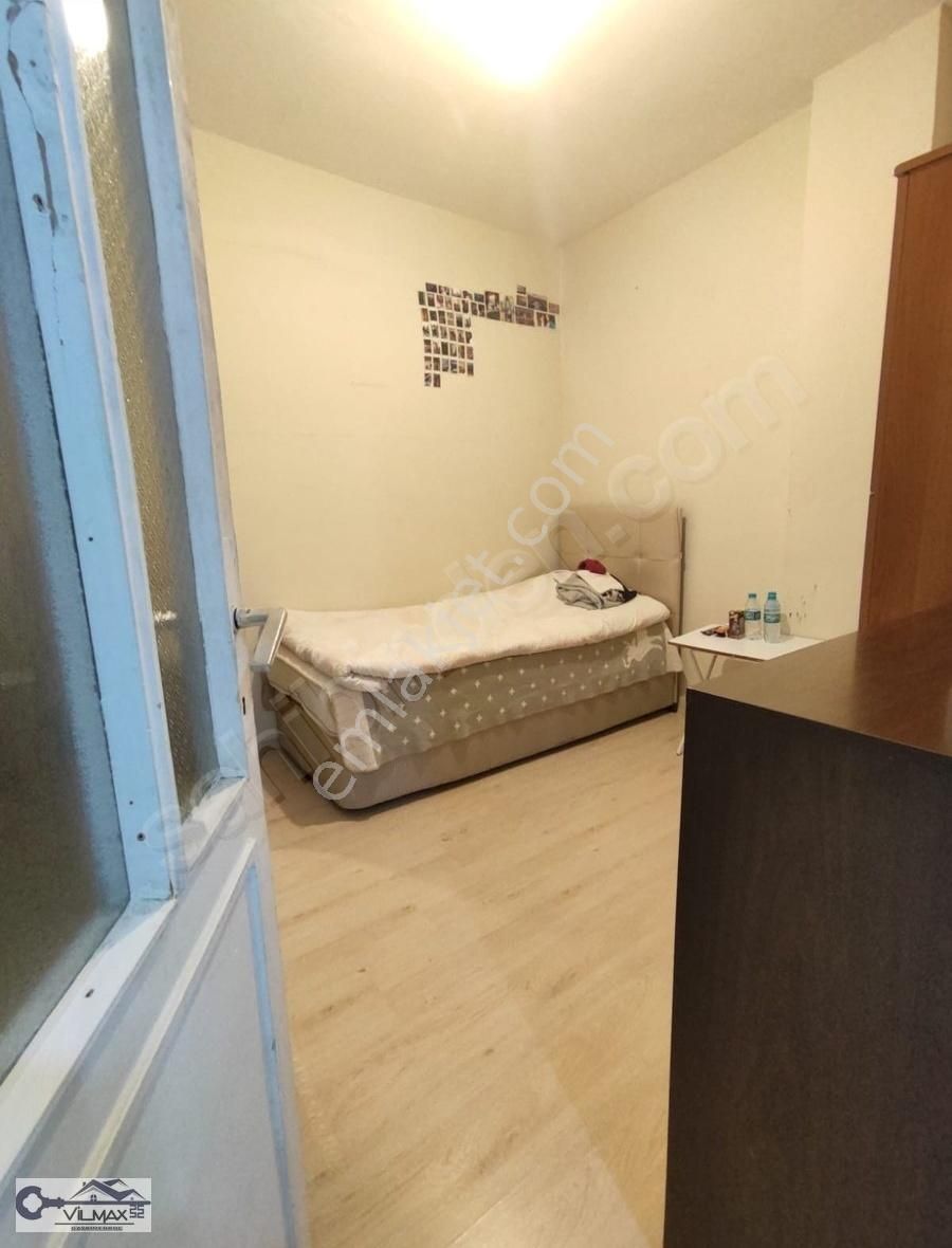 Emlakçıdan İstanbul Bakırköy Yenimahalle Mahallesi 2+1 Oda Satılık ...