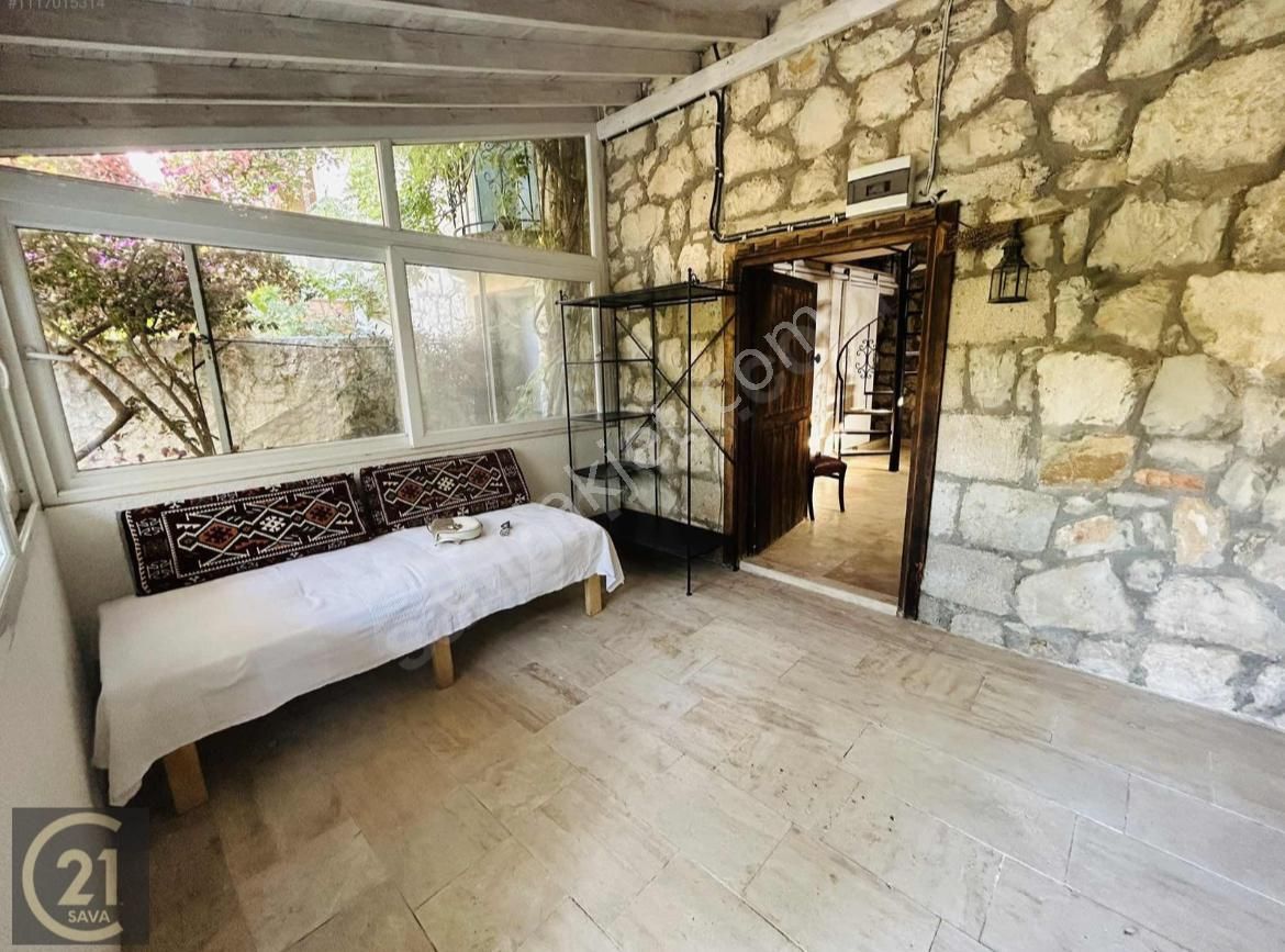 Century21 Sava 2 Gayri̇menkul İzmir Güzelbahçe Mustafa Kemal Paşa ...