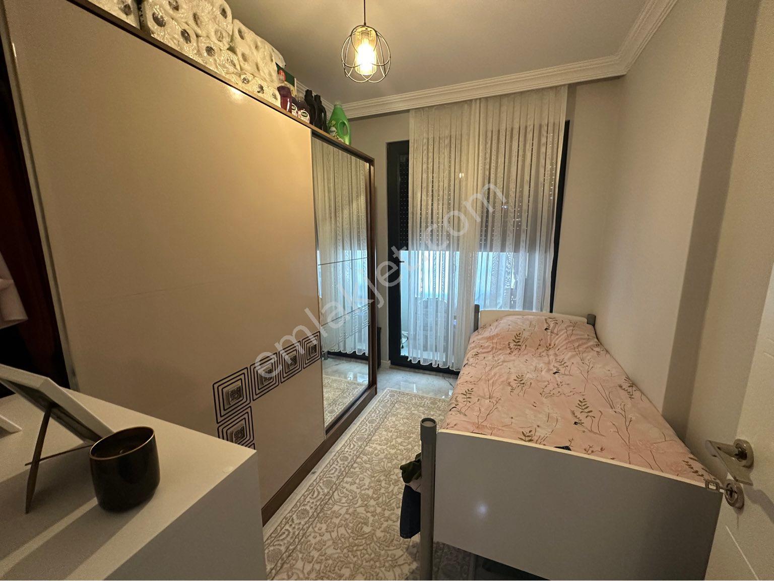 Ada Emlak Balıkesir Ayvalık Küçükköy Mahallesi 3+1 Oda Kiralık Daire ...
